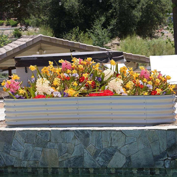 Formal Raised Garden Bed Garden Design Concept – Ollegardenshttps://www ...